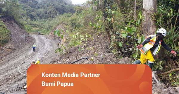 Kampung Waa Banti Mimika Tak Lagi Kegelapan dan Kekurangan Air Bersih | kumparan.com